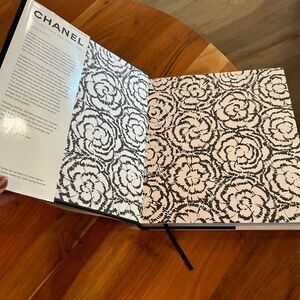 CHANEL | Design | Chanel Book With Black And White Cover | Poshmark